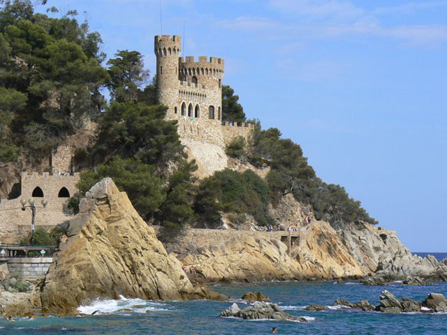 Free Beautiful Spain Screensaver Desktop Utilities Shell and Desktop ...